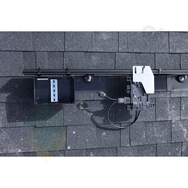 EZ Solar JB-3 Rooftop PV Junction Box for Rail Mount | BayWa r.e.
